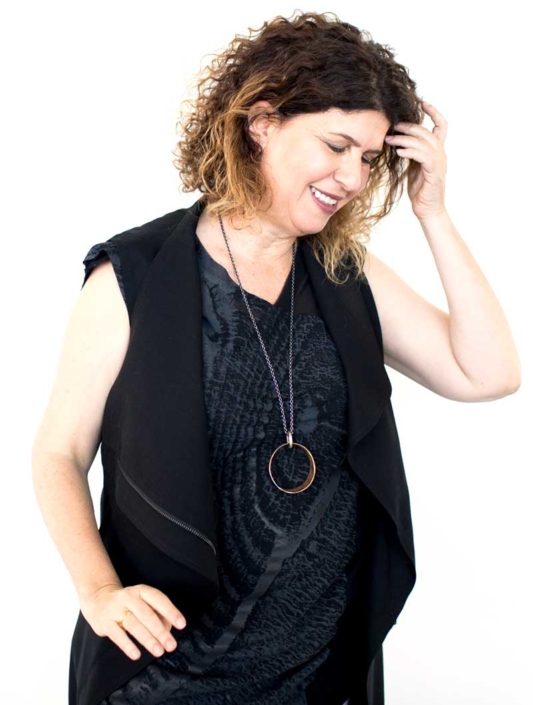 About Hagit Zeev & Neshima Healing